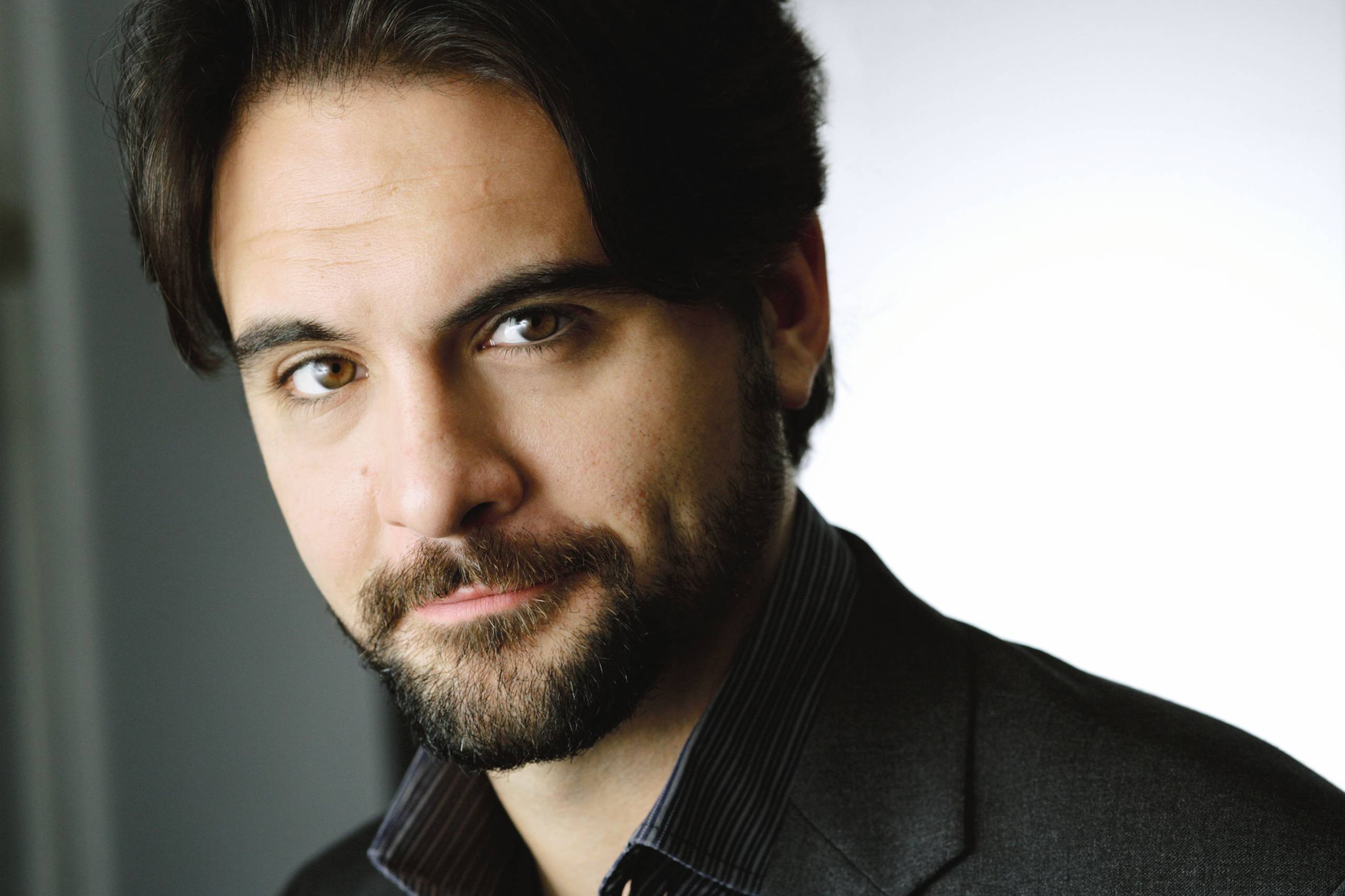 Louis Butelli: Mary Stuart Preview | Folger Shakespeare Library